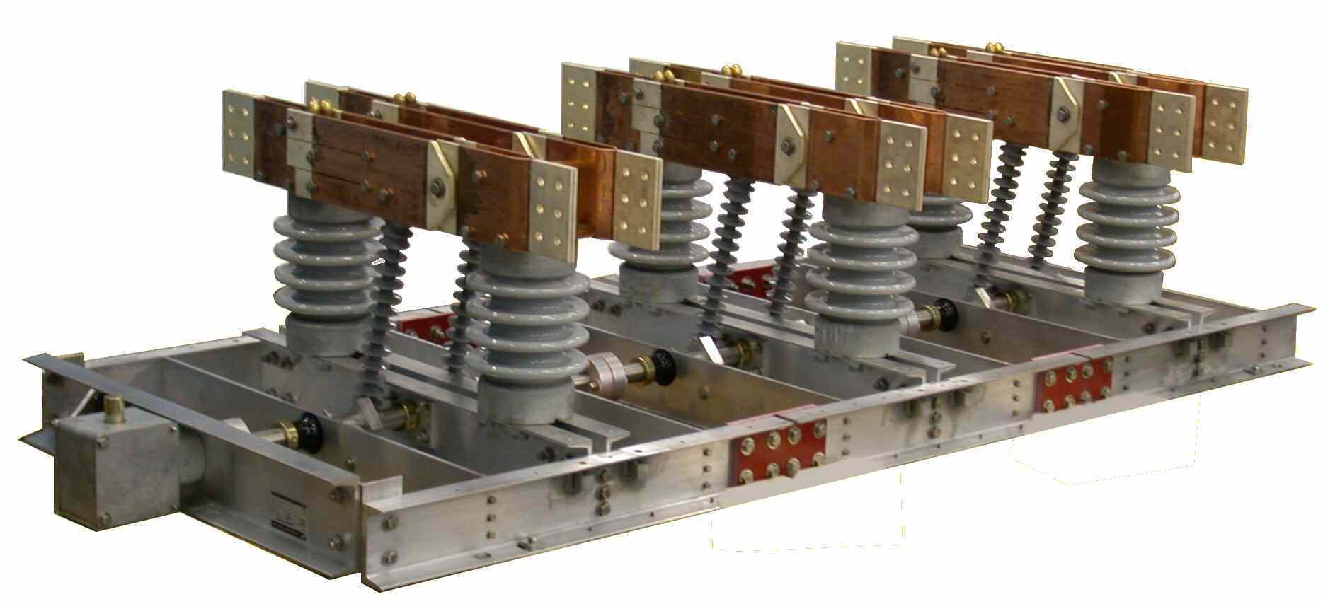 Isophase Bus Disconnect Switch – Cleaveland/Price Inc.